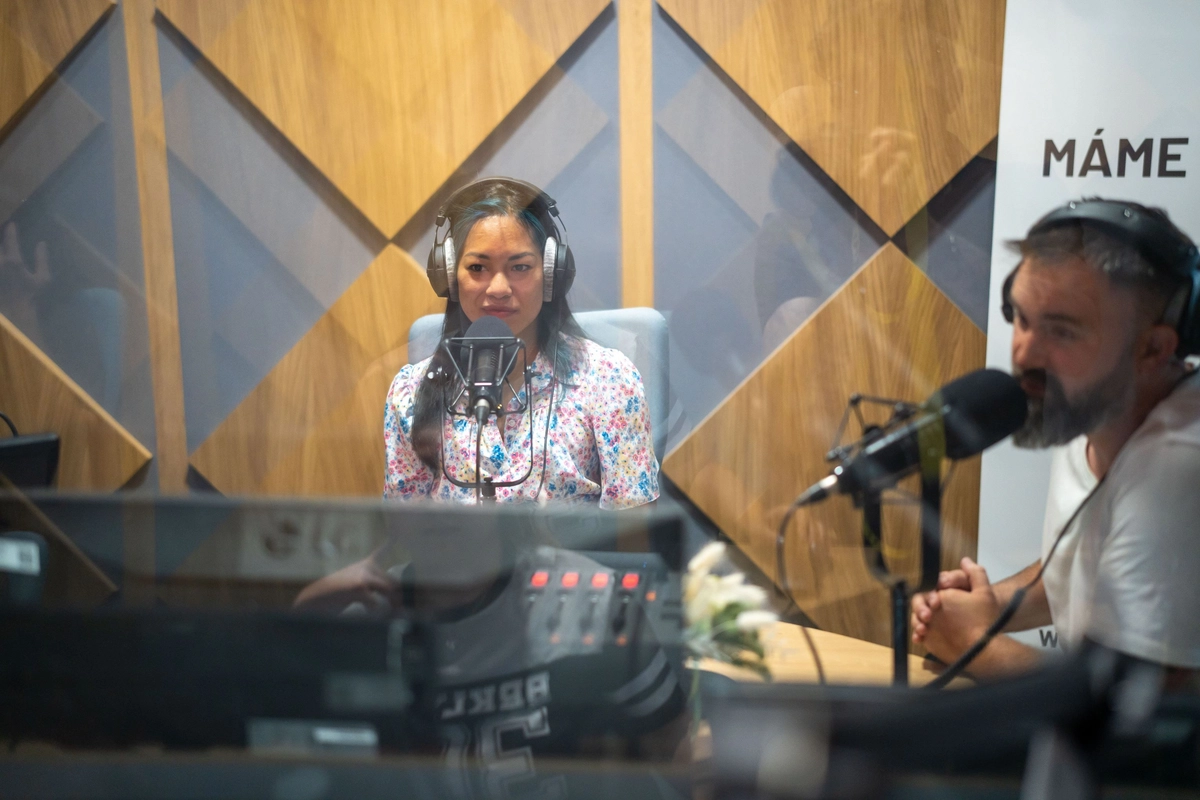 Je to super, nechat se dobrovolně mlátit, říká o americkém fotbalu ...